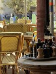 Café le Carrousel (Rue de Rivoli No:194), restoran  Paris'ten