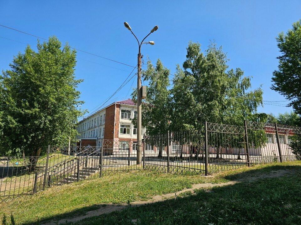 Ortaokul Srednyaya obshcheobrazovatelnaya shkola № 18, Irkutsk, foto
