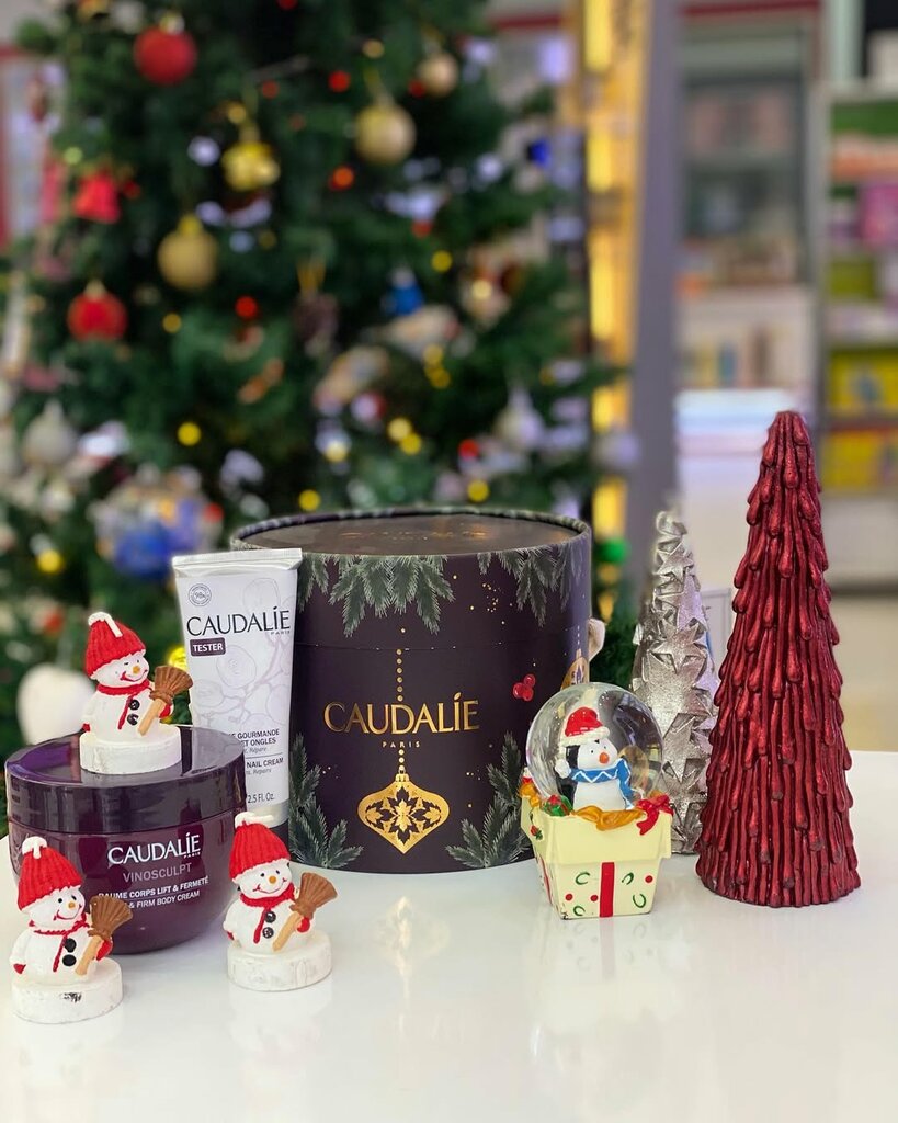 Eczaneler Merve Eczanesi, İstanbul, foto