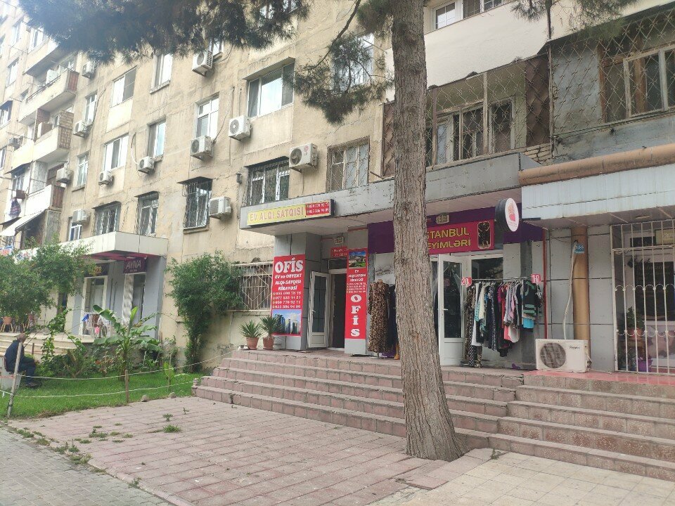 Emlak ofisi Ofis, Bakü, foto