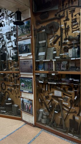 Alışveriş merkezleri Таёжник, Susuman, foto