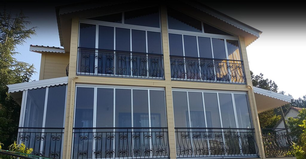 Cam ve cam ürün üreticisi Hrt Cam, Antalya, foto