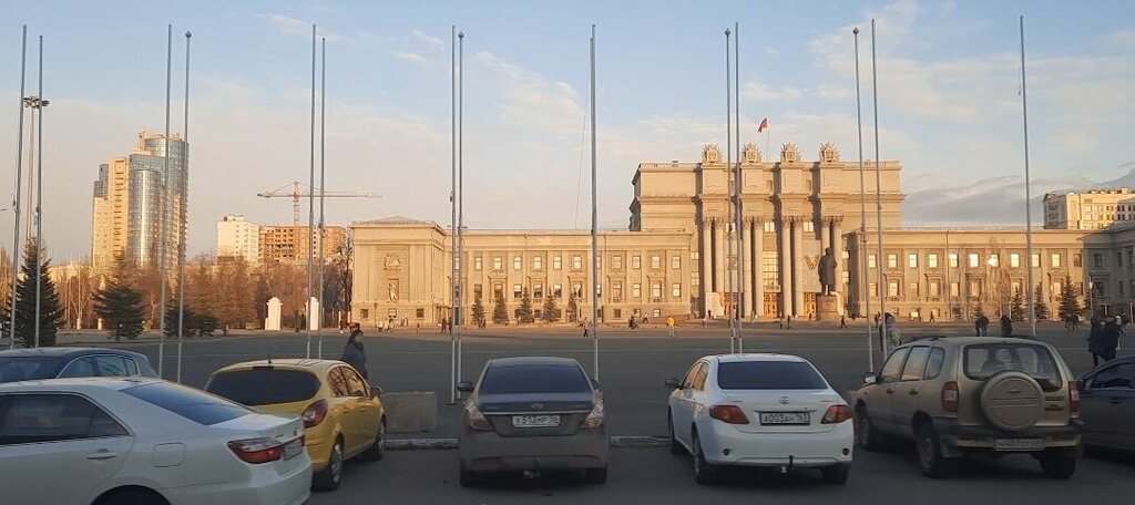 Toplu taşıma durağı Площадь им. Куйбышева, Samara, foto