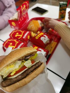 Eaty (Севастопольская улица No:253, Симферополь), fast food  Simferopol'dan (Akmescit'ten)