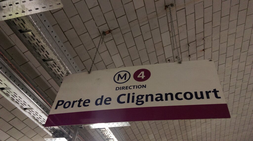 Metro istasyonu métro Porte de Clignancourt, Paris, foto