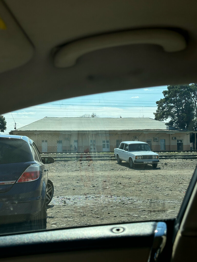 Tren istasyonu Şəmkir stansiyası, Şemkir Rayonu, foto