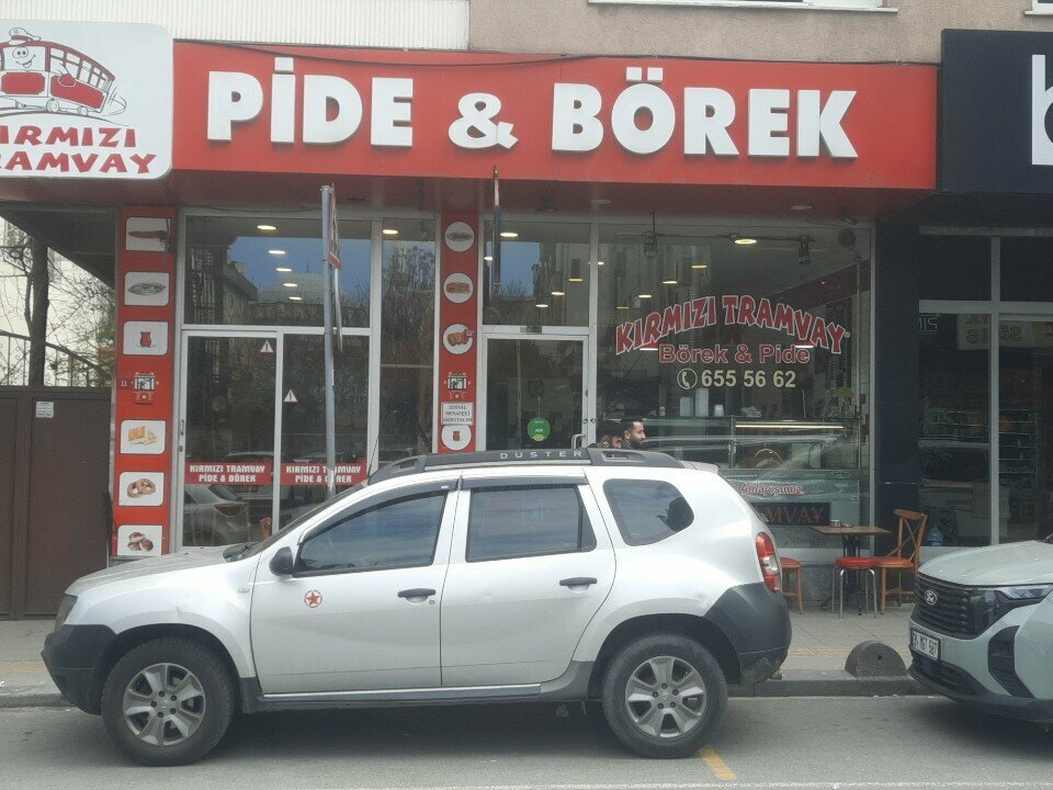 Fast food Kırmızı Tramvay Pide Börek, İstanbul, foto