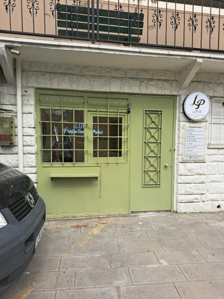 Psikoloji merkezi Lotus Psikoloji Ve Danışmanlık Merkezi, İstanbul, foto