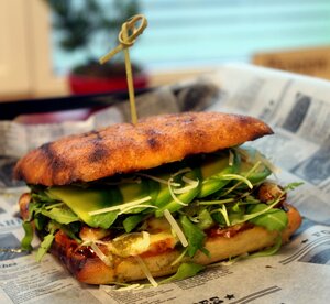 «Black Bull» фото 1