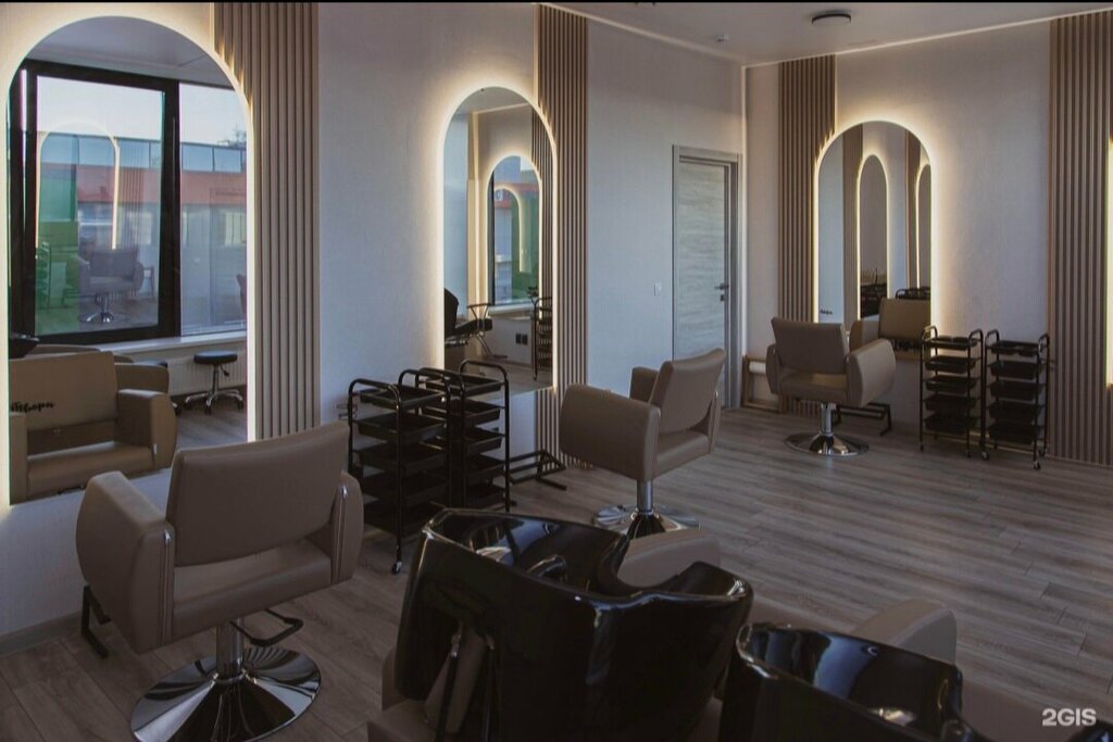 Kuaförler Парикмахер стилист Смирнова Ольга, Moskova ve Moskovskaya oblastı, foto