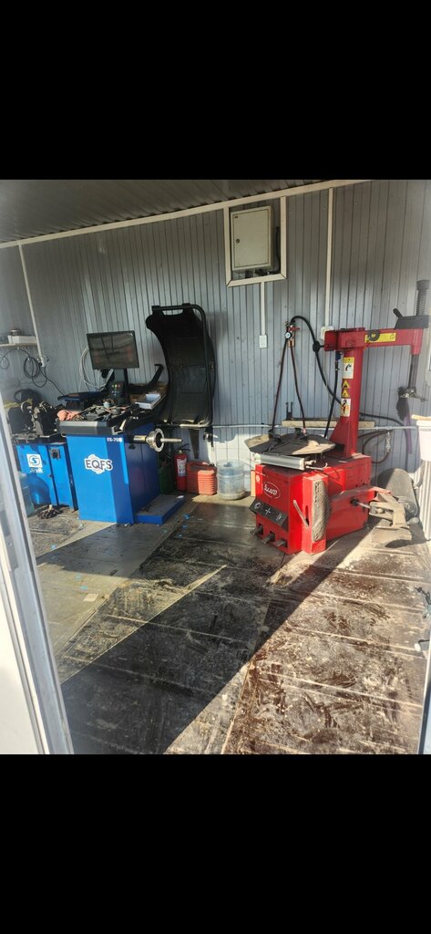 Oto lastik tamiri Шиномонтаж, Saint‑Petersburg, foto