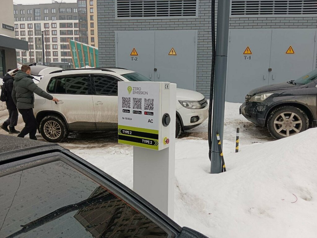 Elektrikli oto şarj istasyonları Zero еmission, Izhevsk, foto