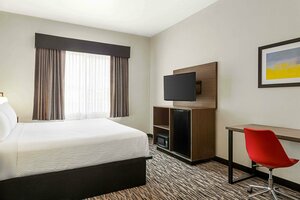 Ramada by Wyndham Marina (California, Monterey County, Marina), otel  Marina'dan