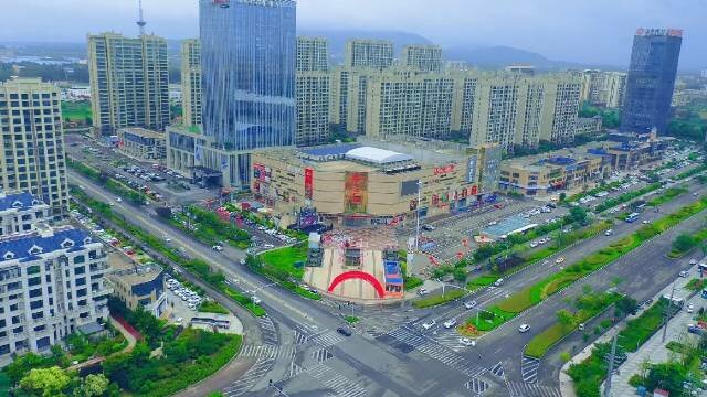 Süpermarket Wanda Plaza, Şantung, foto