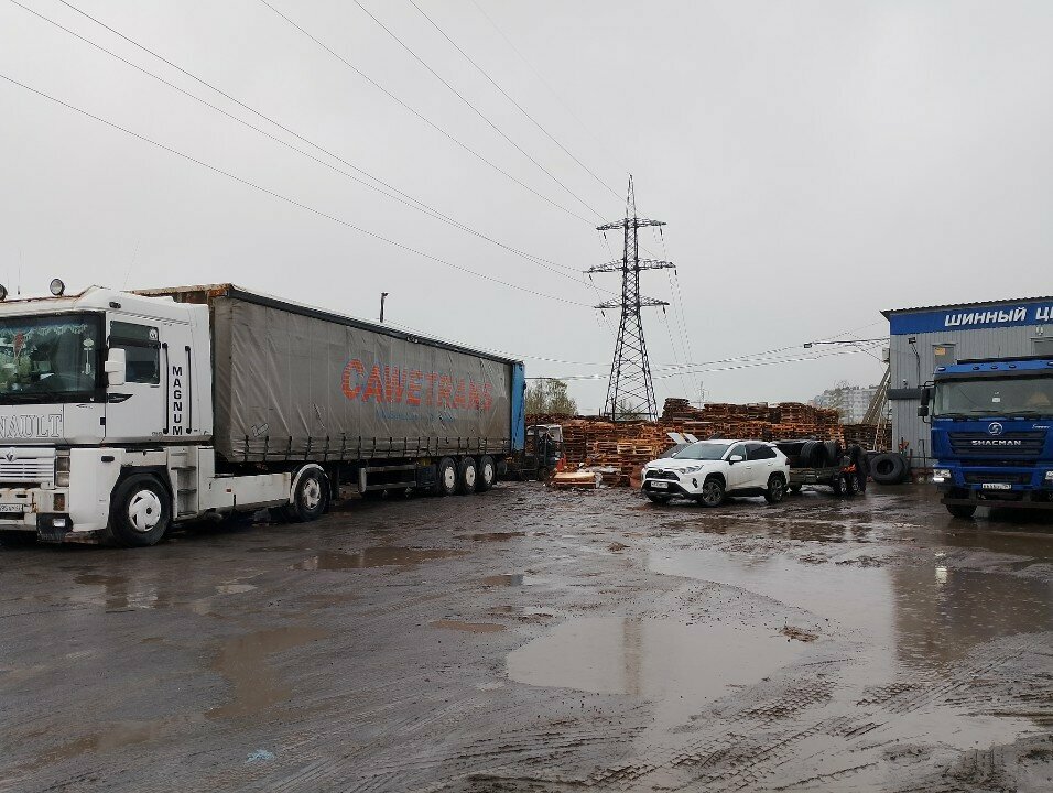 Geri dönüşüm maddeleri Прием паллетов, Saint‑Petersburg, foto