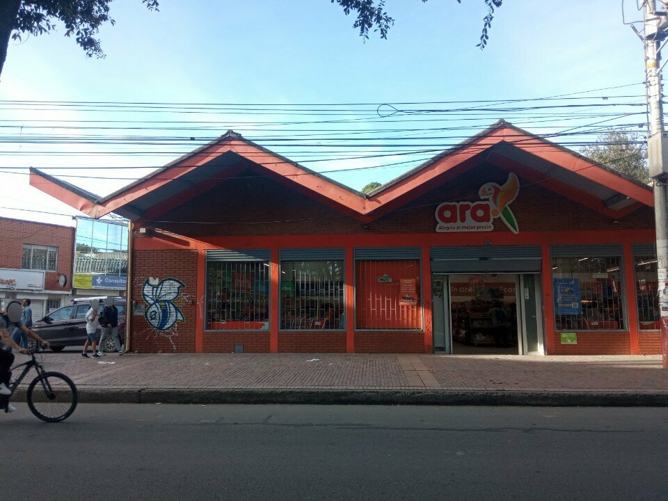 Ticari gayrimenkul alım satımı Ara, Bogota, foto