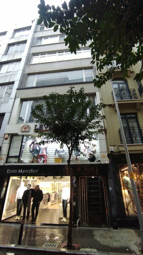 Giyim mağazası Ennio Muracchini, İstanbul, foto