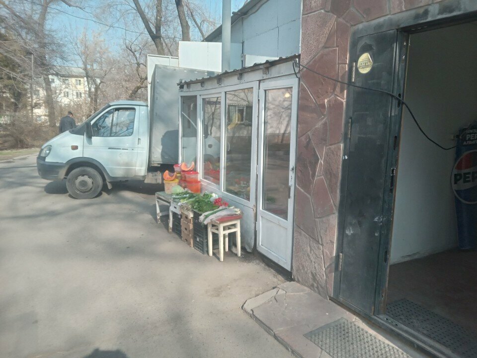 Manavlar Vegetables and Fruits, Almatı, foto