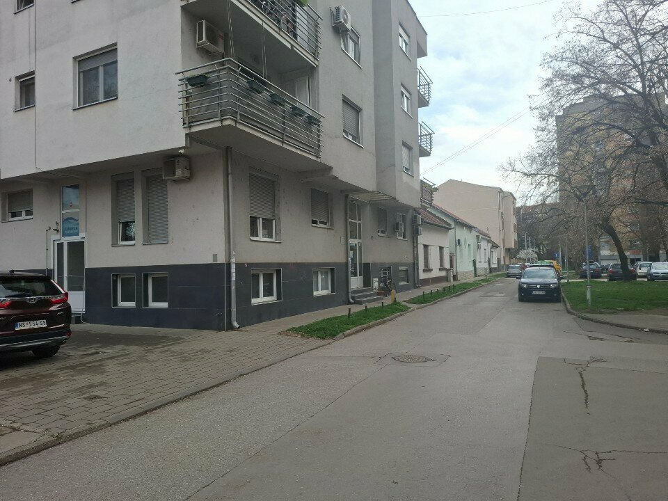 Apostil ve yasal evrak işlemleri Suzana Srdić, Novi Sad, foto