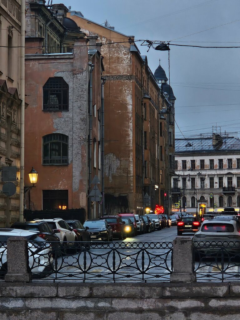 Turistik yerler Доходный дом Корсаковой, Saint‑Petersburg, foto