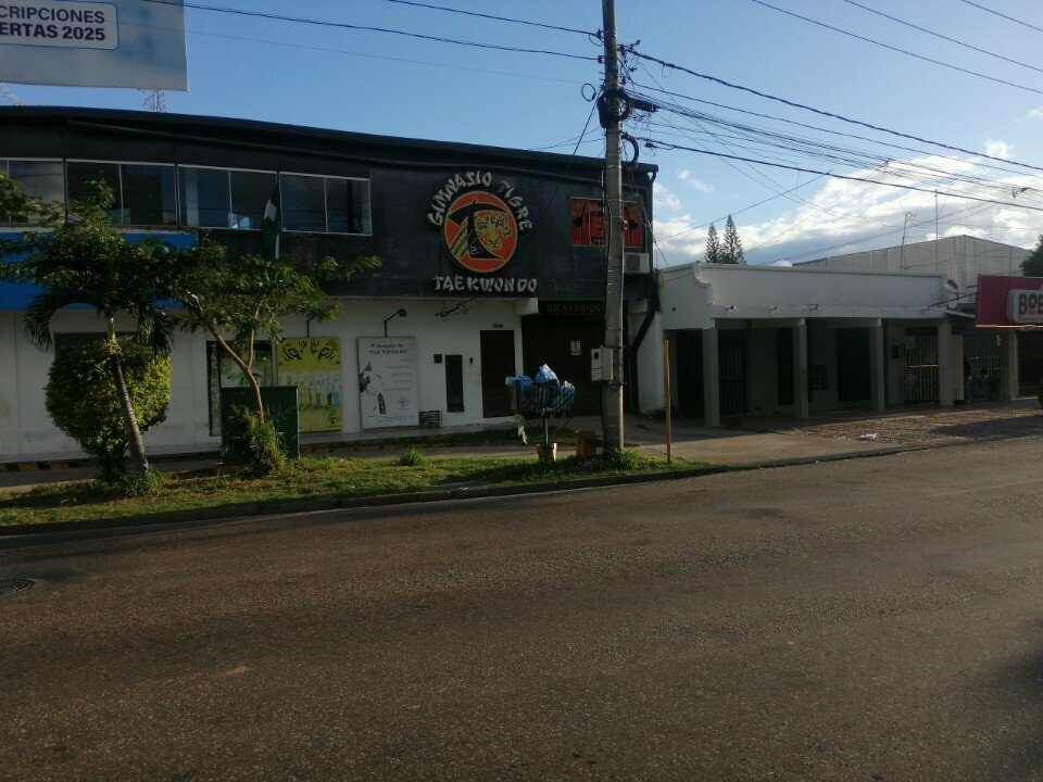 Fitness kulüpleri Gimnasio El Tigre, Santa‑Krus, foto