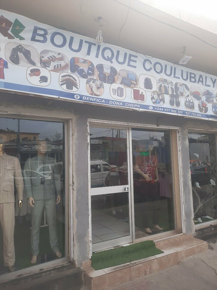 Giyim mağazası Boutique Coulubaly, Loanda, foto