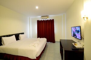 Paripas Express Hotel Patong (Phuket, Kathu, Pa Tong), otel