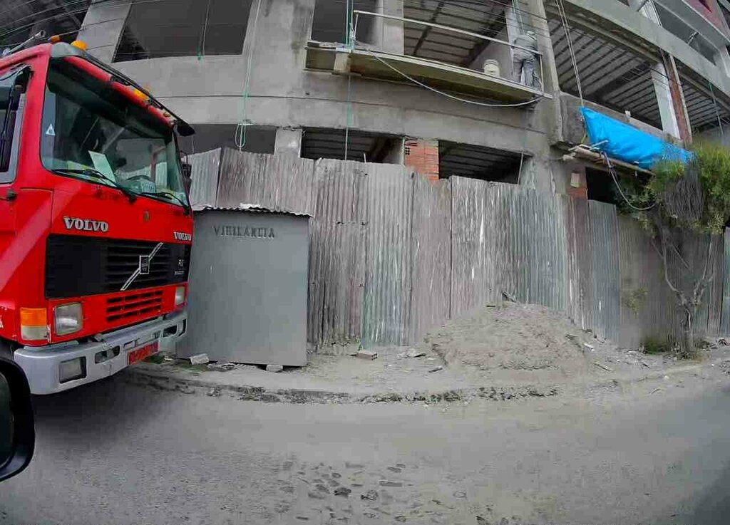 Geçiş noktaları, güvenlik kontrol alanı Security Post, El Alto, foto
