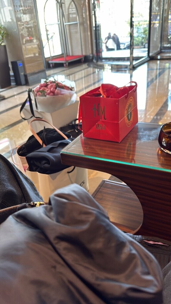 Havaalanı terminali Istanbul Havalimanı B Kapısı Tgs Apron Binası, Arnavutköy, foto