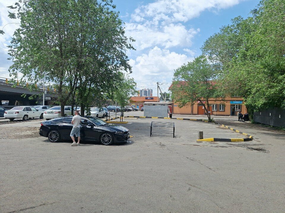 Oto yıkama Robot Car Wash, Almatı, foto