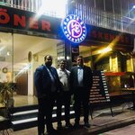 Kadir Et Döner&iskender&lahmacun (Bursa, Osmangazi, Emek Adnan Menderes Mah., 27. Okul Cad., 21A), giyim mağazası  Bursa'dan