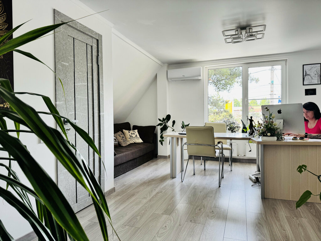 Hukuk büroları Expert Groupe, Anapa, foto