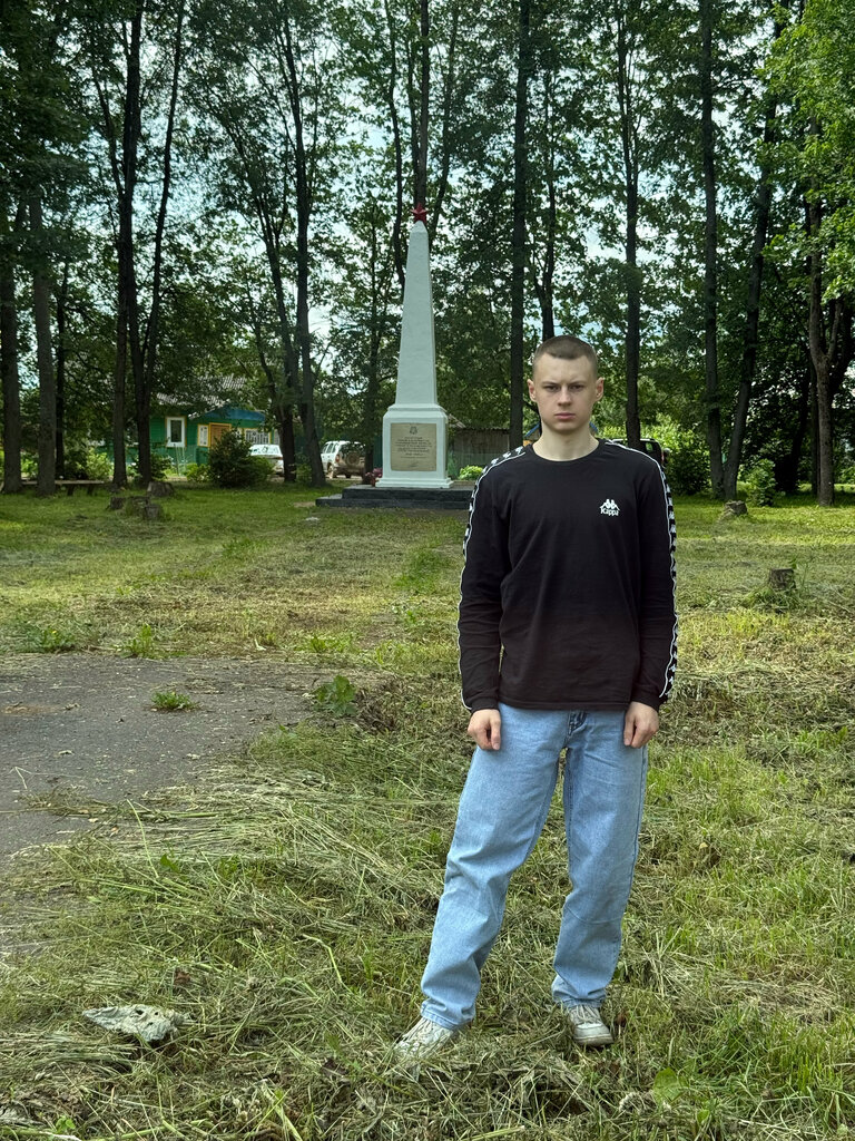 Anıt, heykel Доблестным защитникам Родины в годы Великой Отечественной войны, Smolenskaya oblastı, foto