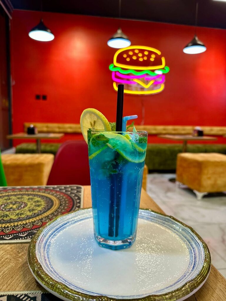 Hipermarket Nafisa Cafe, Cizzak, foto