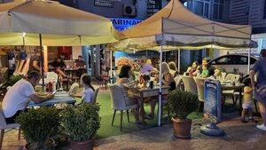 Barınak Cafe (Sinop, Sinop Merkez , Meydankapı Mah., Bülent Ecevit Cad., 9), kafe  Sinop'tan