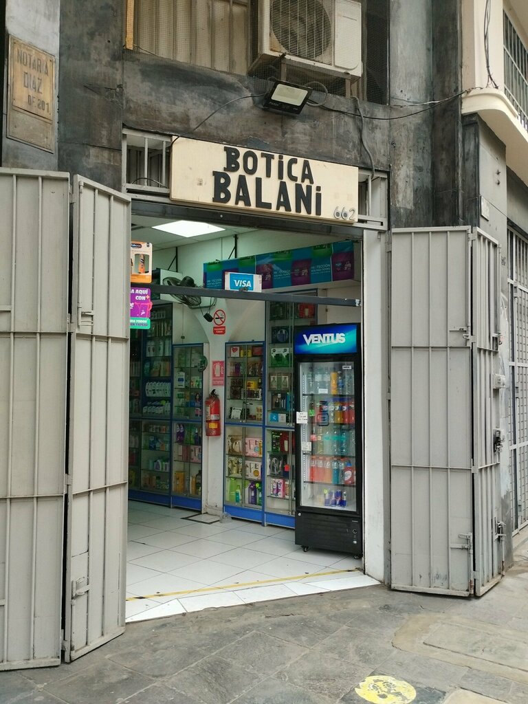 Eczaneler Balani Pharmacy, Lima, foto