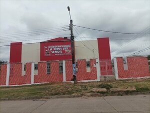 Iglesia Cena del Señor (Santa Cruz de la Sierra, Distrito Municipal 7, Subdistrito 99, Avenida Noel Kempff Mercado), ortodoks kiliseleri  Santa‑Krus'tan
