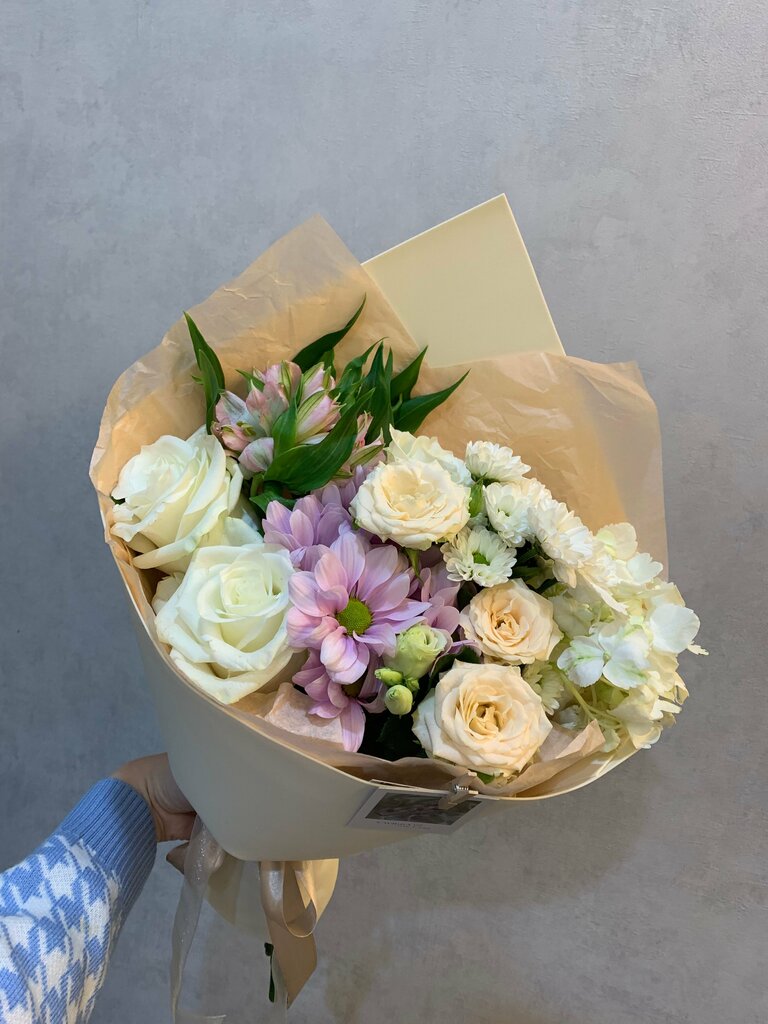 Çiçekçiler Цветочный магазин, Dubovka, foto