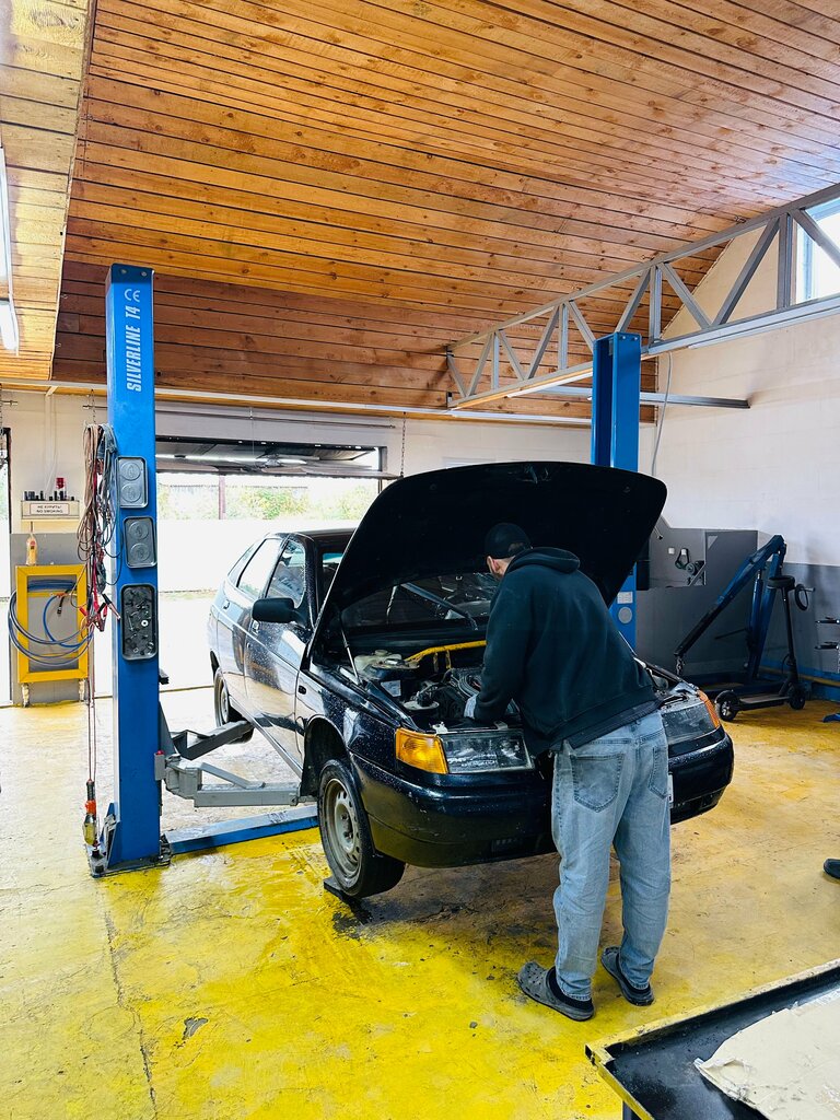 Otomobil servisi Автосервис, Volgogradskaya oblastı, foto