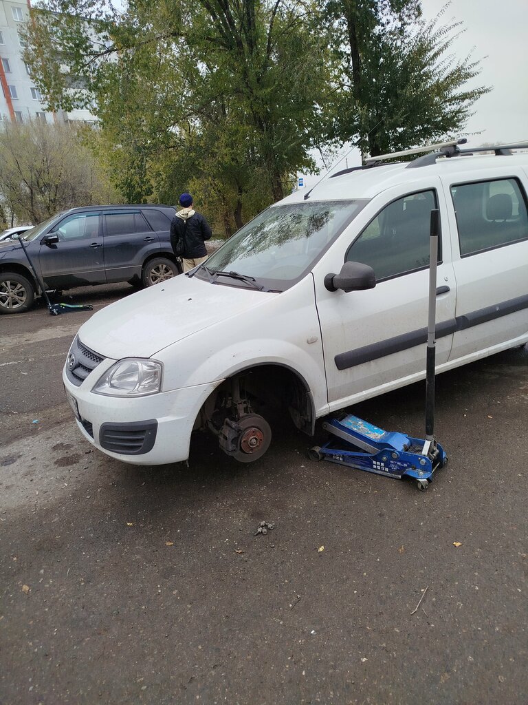 Oto lastik tamiri Бизон, Sayanogorsk, foto