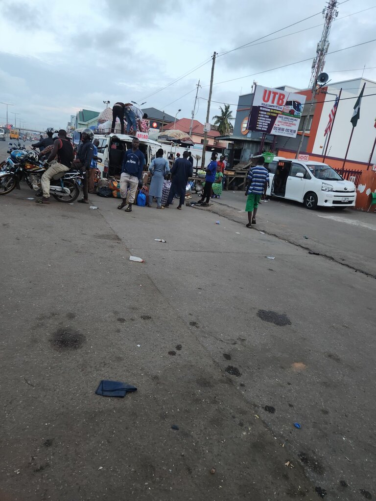 Banka Fidelity Bank, Kaneshie Branch, Akra, foto