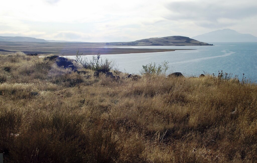 Plaj Çakırbey Köyü Sahili, Van, foto