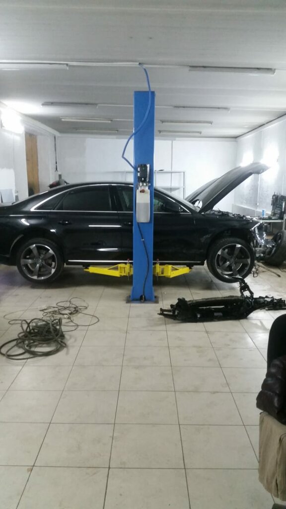 Otomobil servisi Пилот, Balaşiha, foto
