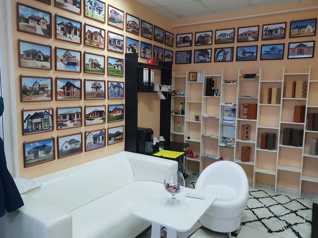 Yazlık ev inşaatı Maderna, Belgorod, foto