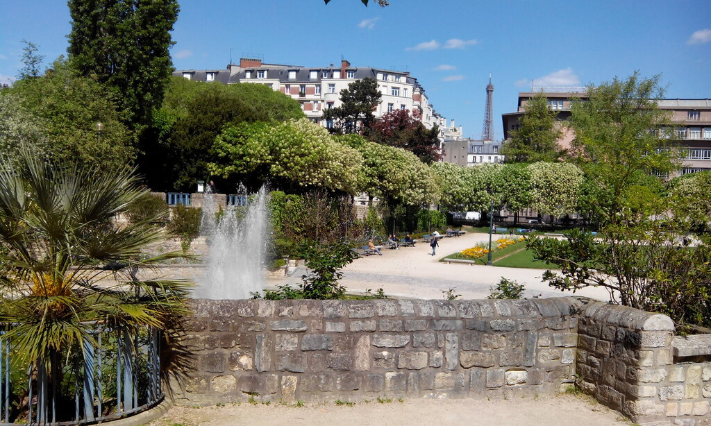 Kültür ve eğlence parkları Square Saint-Lambert, Paris, foto