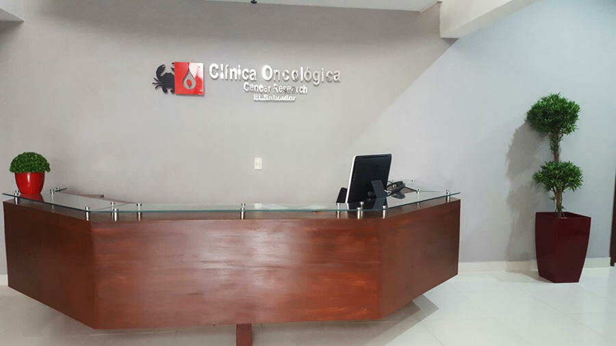 Özel muayenehaneler Dr. Pedro Alonso Figueroa Guerra, San Salvador, foto