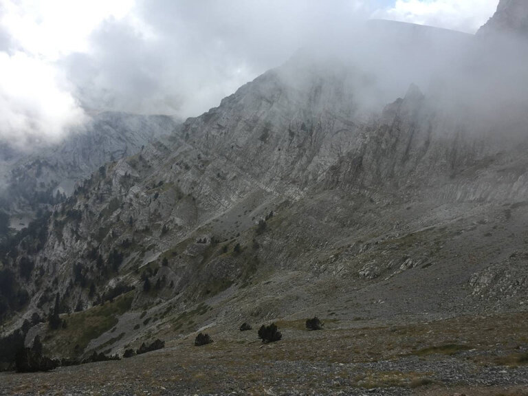 Dağ zirvesi Skolio, Dünya, foto
