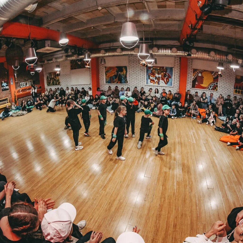 Dans okulları Flex Dance, Rostov‑na‑Donu, foto