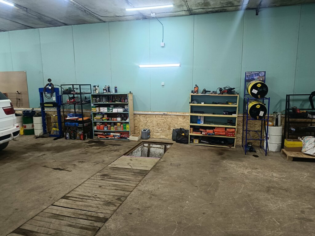 Otomobil servisi Joe service, Pskov, foto