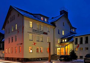 Outdoor Inn Sporthotel Steinach (Thuringia, Ilm-Kreis, Am Bahnhof, 6), otel  Thüringen'den